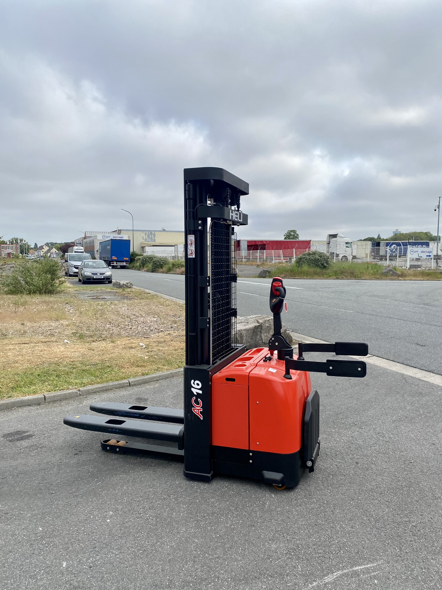 Boostez votre productivité avec le gerbeur electrique